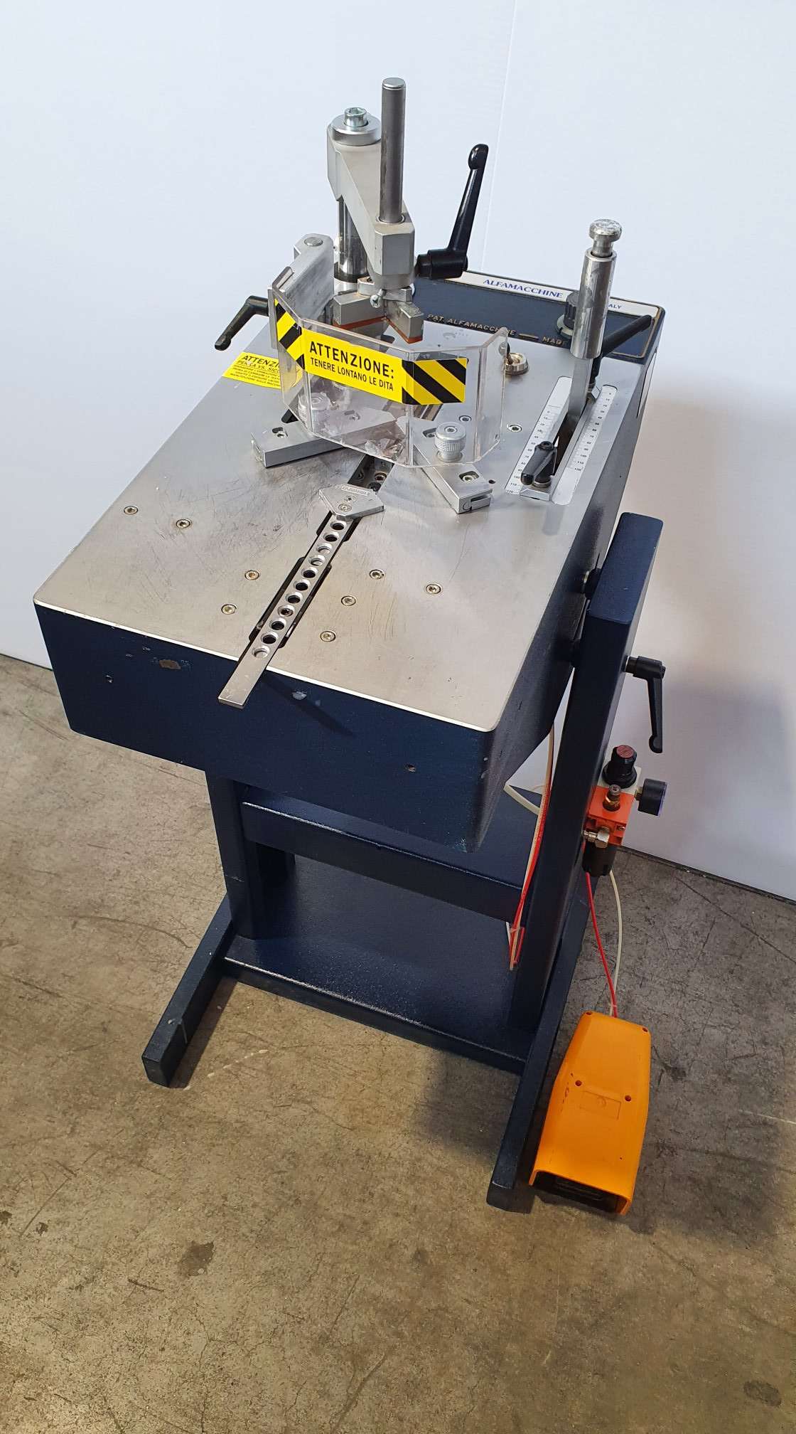 Underpinner Minigraf 44 - second hand | Rinaldin